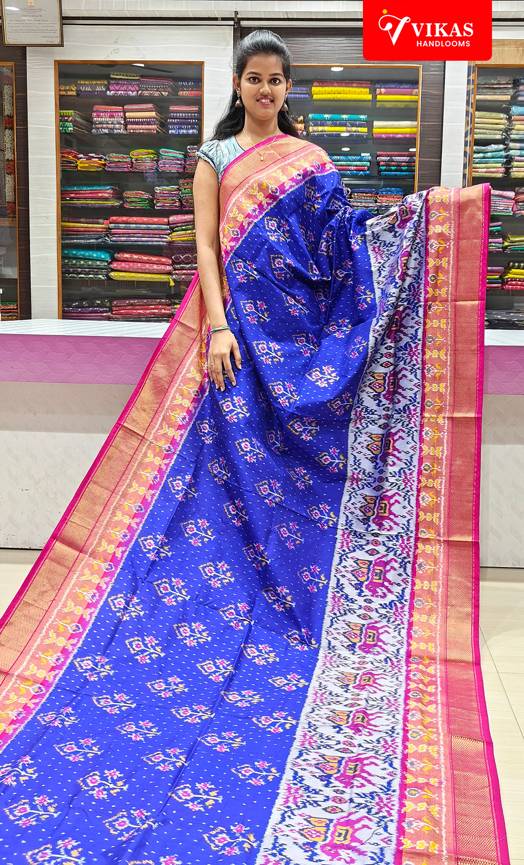 Pochampally Kaddi Border Blue Sarees